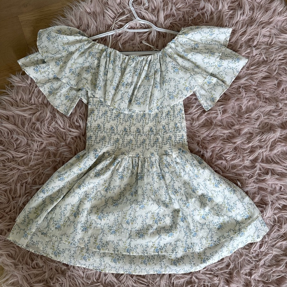 Super Cute Floral Mini Dress! Super Cute For Spring!!… - Gem